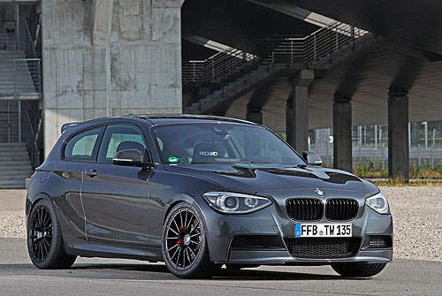 重裝鋼砲《BMW M135i》性能進化直上450匹馬力 | 宅宅新聞