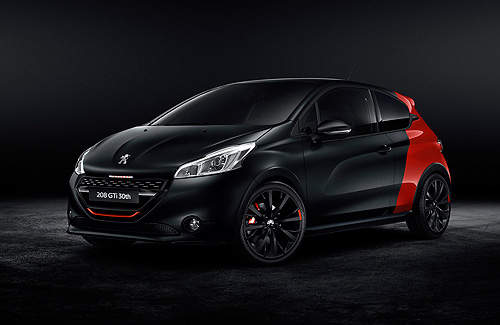 《Peugeot 208 GTi 30周年特別版》多送了幾匹馬力呢？ | 宅宅新聞